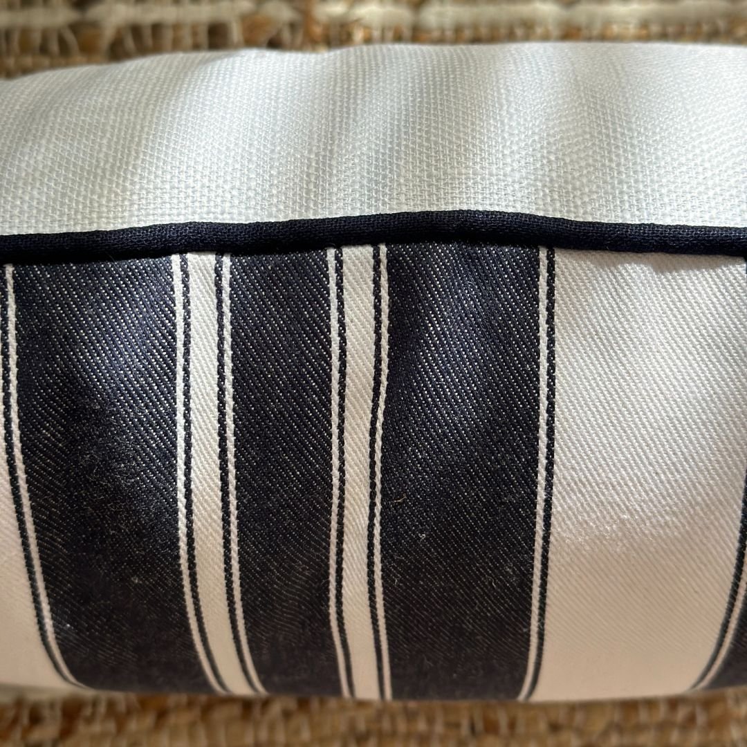 Confira Capa Almofada Jeans Entreposto Lista Azul 45x30